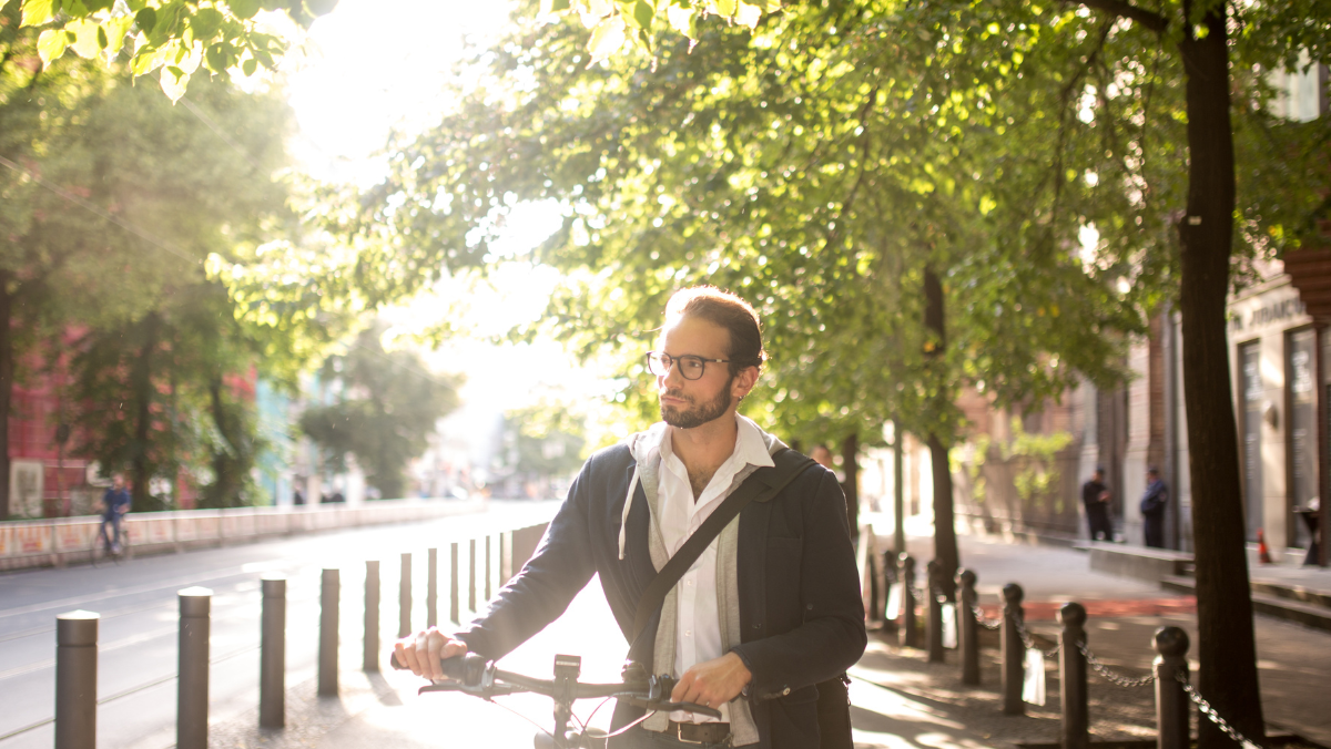 Sweat-Free Commuting: Effortless Bike Commuting with Electric Bikes-eelo